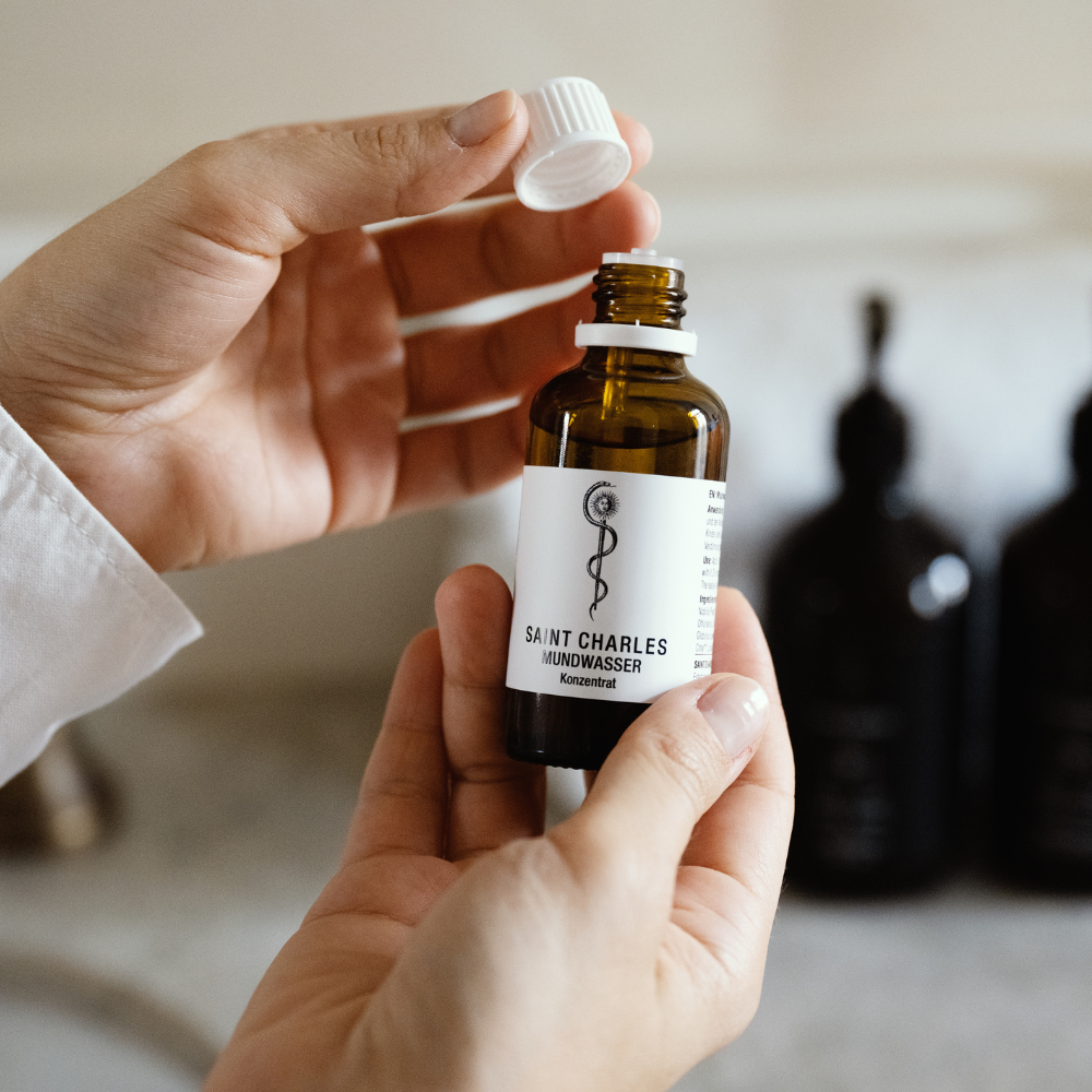 Natürliches Mundwasser Konzentrat für frischen Atem und antibakterielle ...